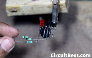 Non Contact AC Voltage Detector Circuit Diagram